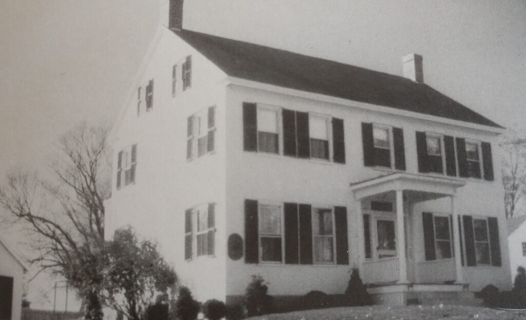 Colonial Inn – Gray Historical Society